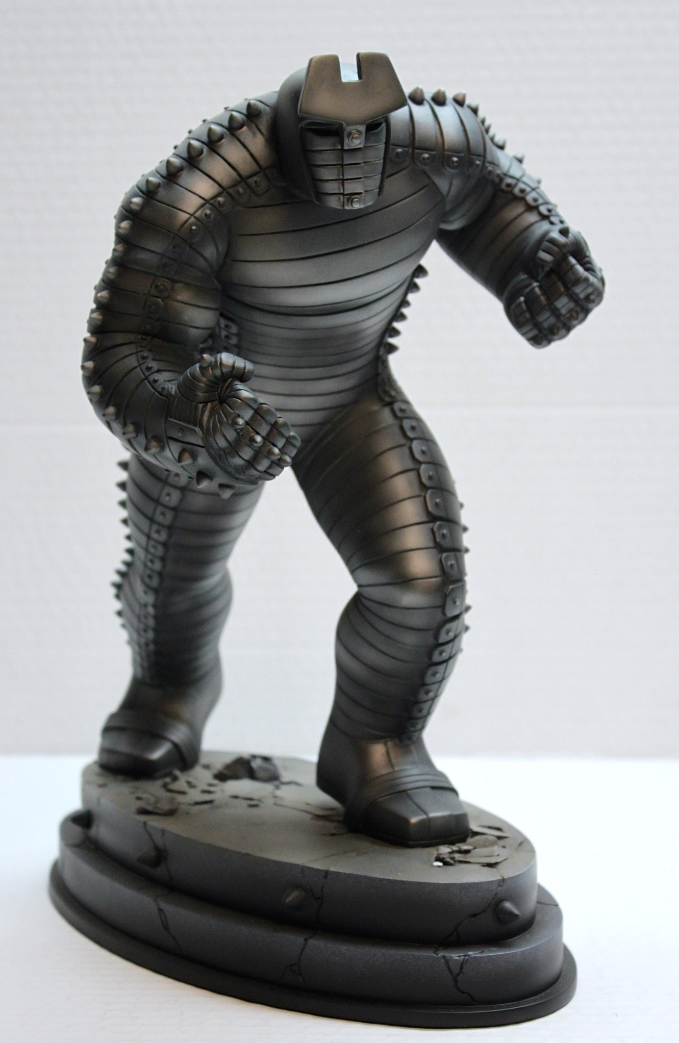 Destroyer Statue | Sold Details | Four Color Comics